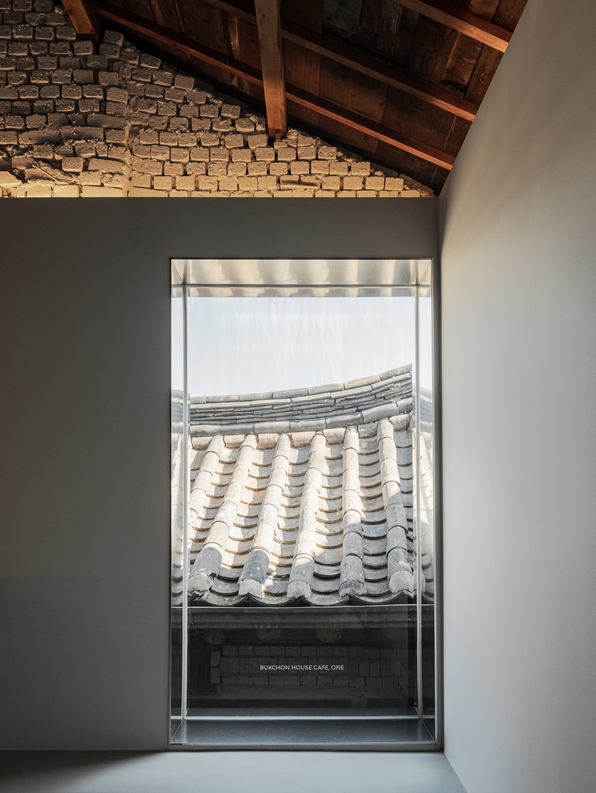 YINJISPACE - Oftn Studio x Onecafe